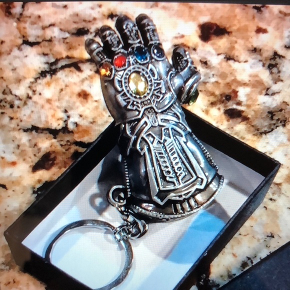 Avenger | Accessories | Avengers Thanos Infinity Glove Keychainnew ...